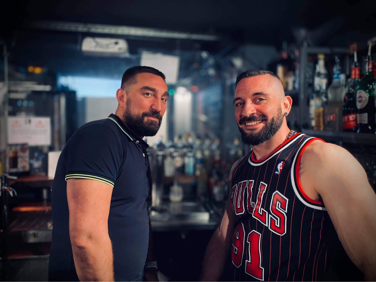 Krash Bar - L’équipe du meilleur Sex Club Bar gay de Paris